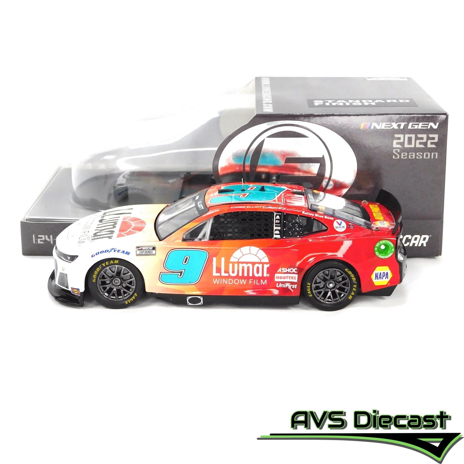 Chase Elliott 2022 LLumar Window Film Elite 1:24 Nascar Diecast